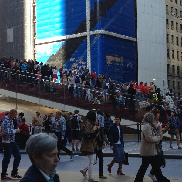 Red Stairs Times Square - Plaza in Theater District