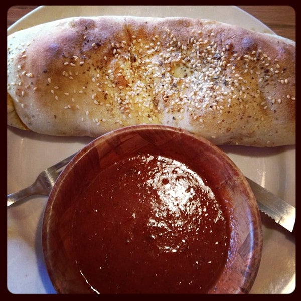 Pizzaro's - Pizzeria