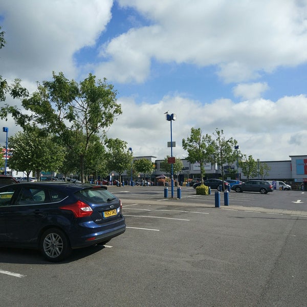 Brislington Retail Park - 147 visitors