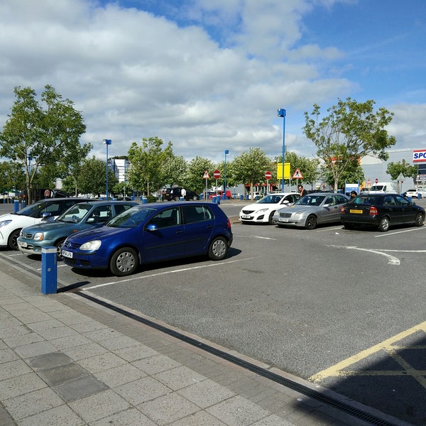 Brislington Retail Park - 147 visitors