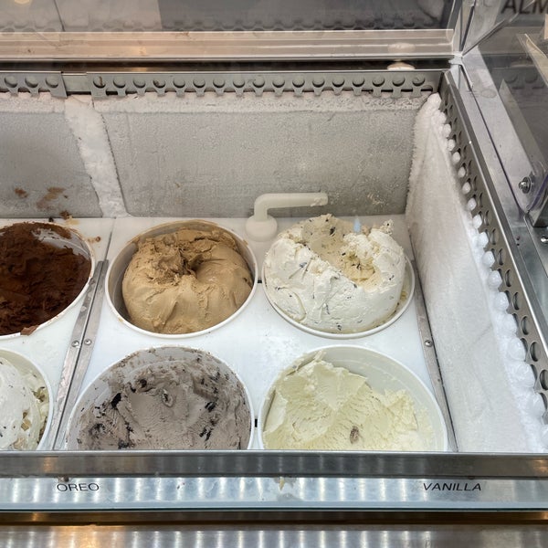 Ice Cream Charlie's - Ice Cream Parlor in Rutherford