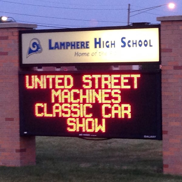 Lamphere High School - High School in Madison Heights