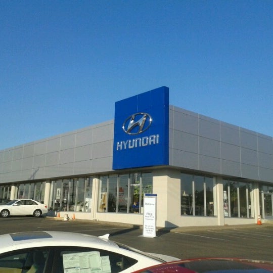 Larson Hyundai - Car Dealership in South Tacoma