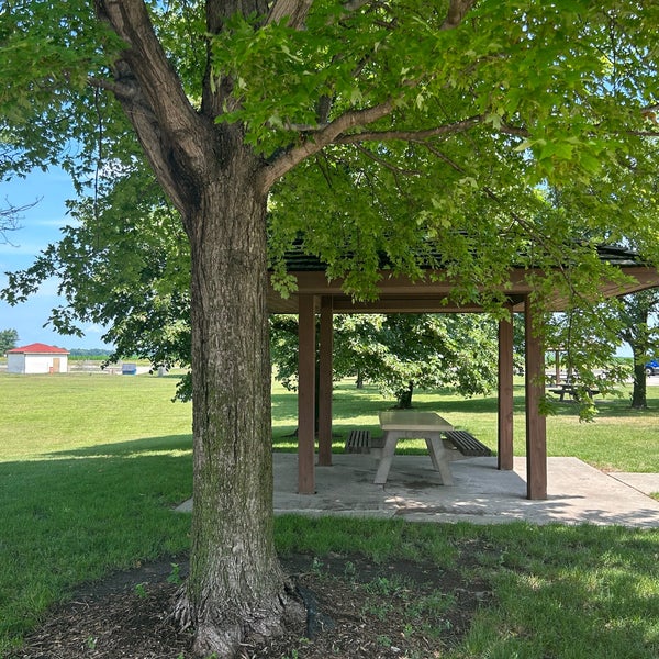 Photos at Great Sauk Trail Rest Area - Westbound - Rest Area in Wyanet