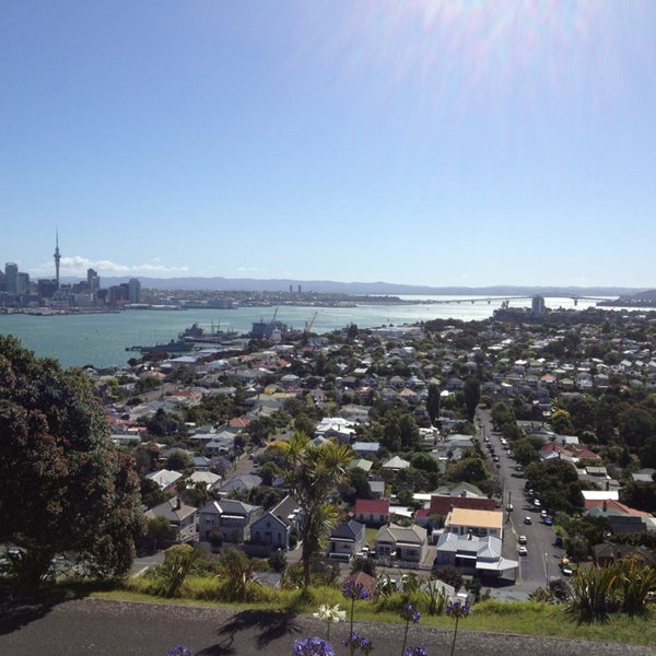 Mount Victoria Reserve - Scenic Lookout in Devonport