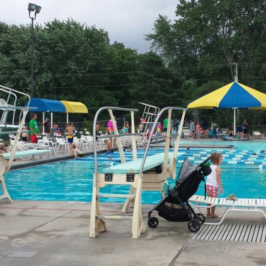 Oregon Trail Pool - Olathe, KS