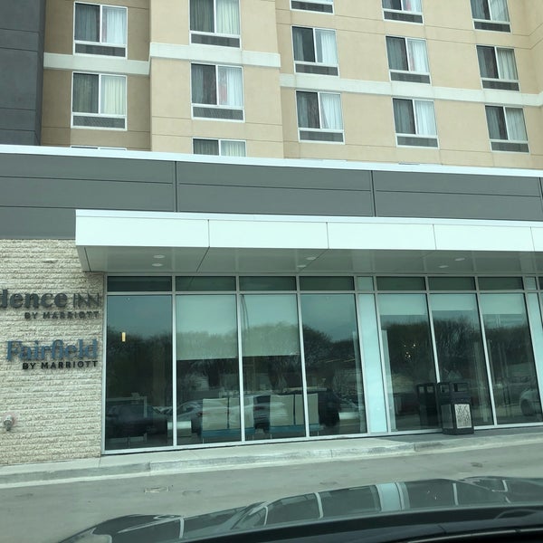 Fairfield Inn & Suites Winnipeg - Sargent Park - 1301 Ellice Avenue