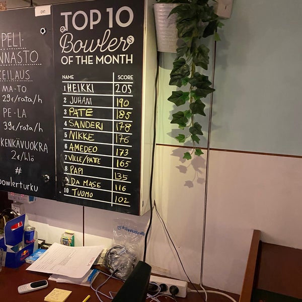 Bowler - Bowling Alley in Keskusta