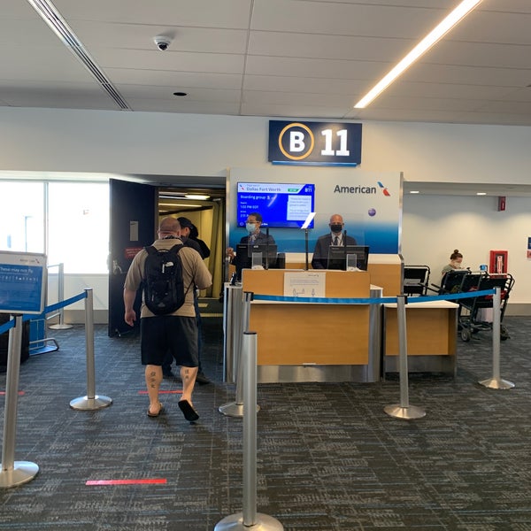 Gate B11 - Concourse B