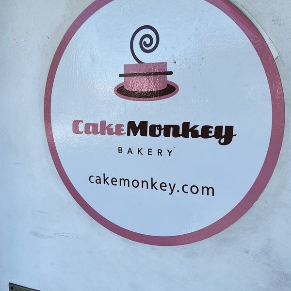 Cake Monkey Bakery - Mid-Town North Hollywood - 1 tip