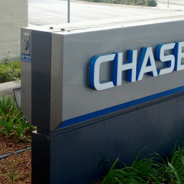 Chase Bank - Bank in La Canada