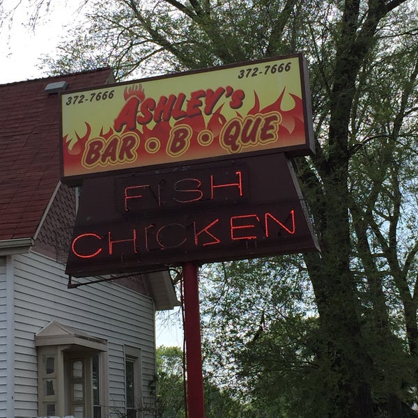 Ashley's Bar-B-Que - Milwaukee, WI
