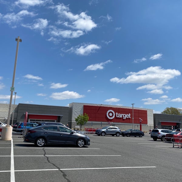 Target - Big Box Store in Edison