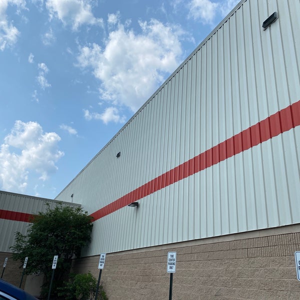 Photos at Costco - Warehouse or Wholesale Store in Edison