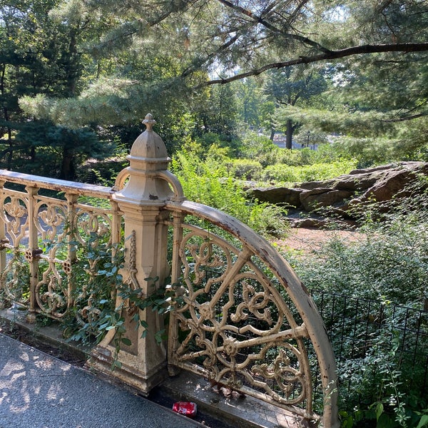 Pinebank Arch - Central Park - West Dr