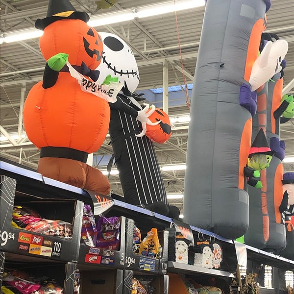 Walmart Supercenter - Big Box Store