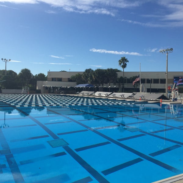 Central Park Pool - 1 tip from 151 visitors