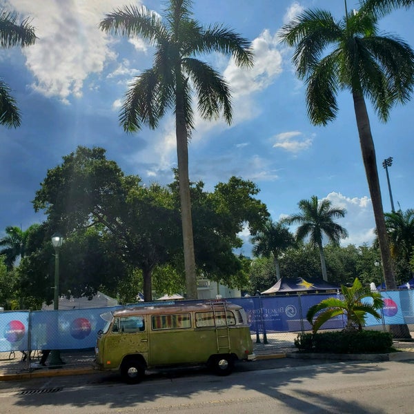 Abacoa Amphitheatre - General Entertainment in Town Center