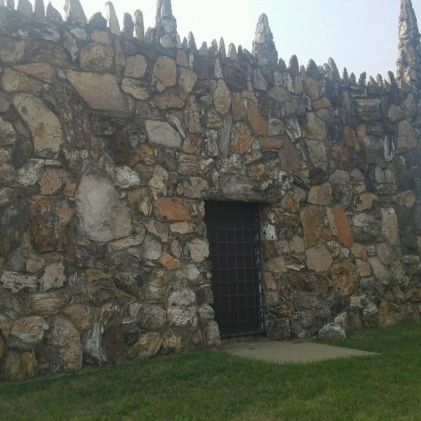 Petrified Wood Park & Museum - Sculpture Garden in Lemmon