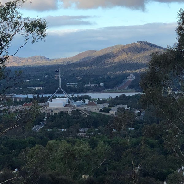 Red Hill Lookout - Red Hill Dr