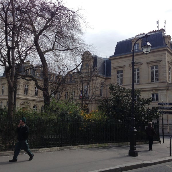 Square du Temple - Park in Enfants-Rouges