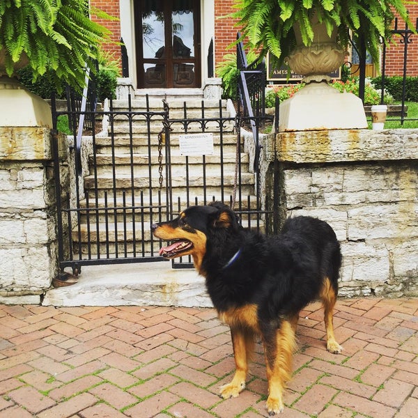 James Whitcomb Riley Museum Home - History Museum in Downtown Indianapolis