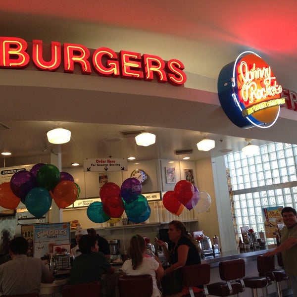 Johnny Rockets (Now Closed) - 4 tips
