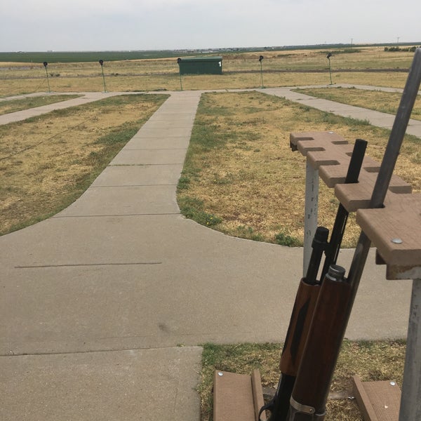 Golden Gun Club - Gun Store