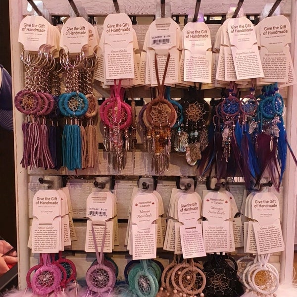 CN Tower Gift Shop - Entertainment District - 0 tips