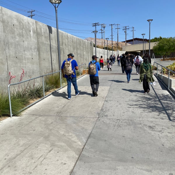 Pedestrian Border Crossing - Border Crossing