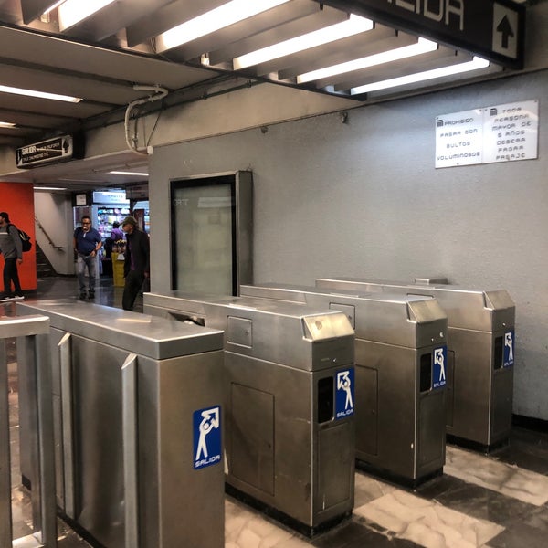 Photos at Metro Chilpancingo - Metro Station in México City