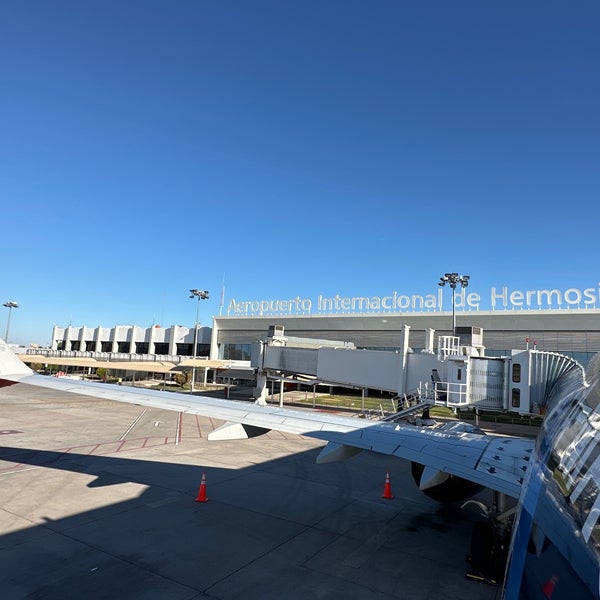 Photos at General Ignacio Pesqueira Garcia International Airport (HMO ...