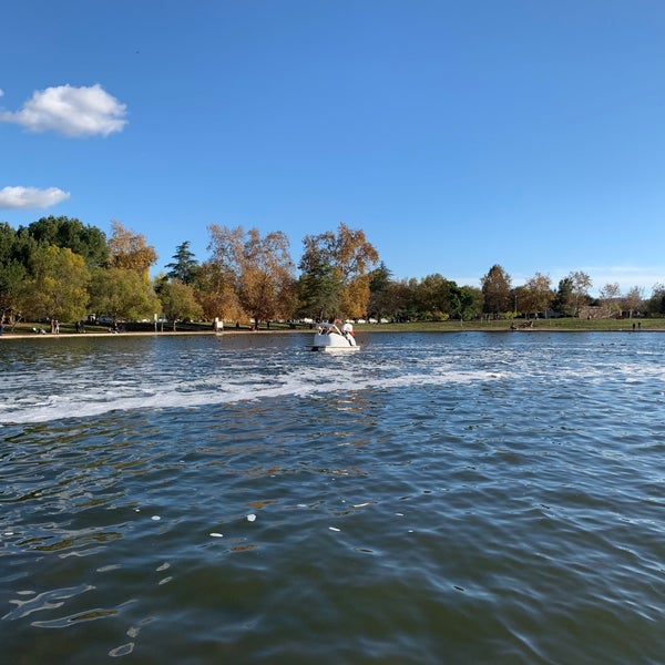 Photos at Lake Balboa Park - Park