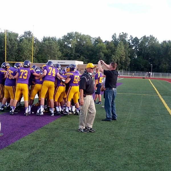 Avondale High School - 2800 Waukegan St