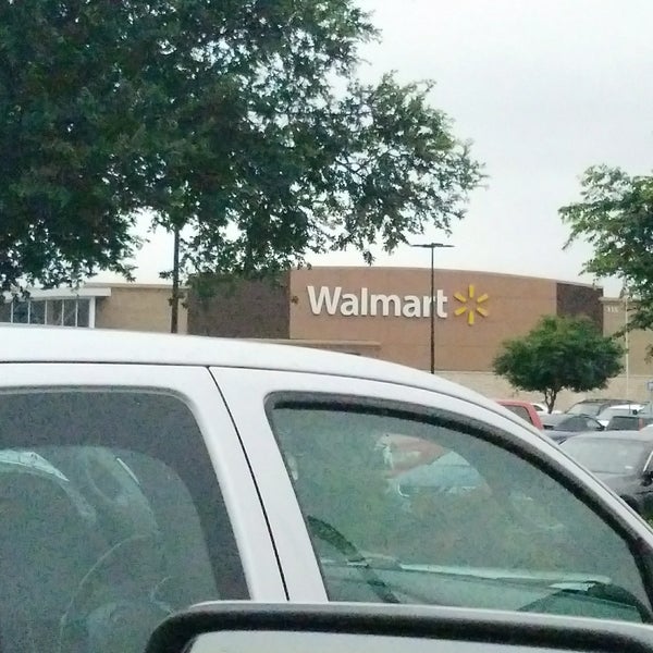 Walmart Supercenter - Murphy, TX