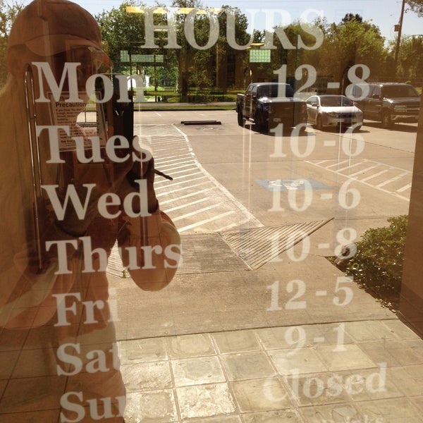 Bob Lutts Fulshear Library - Library in Fulshear