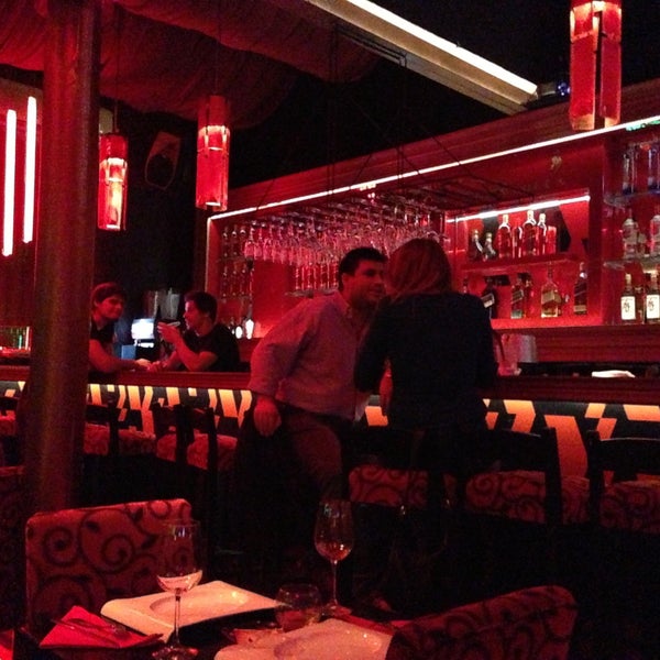 Red Lounge - Dive Bar in Montevideo