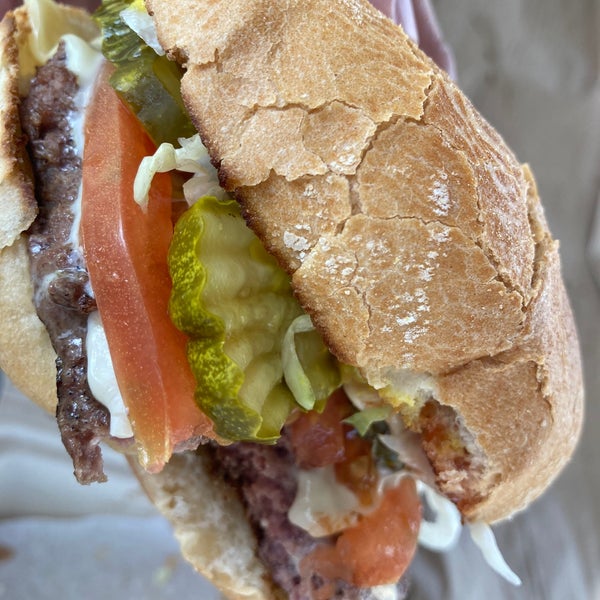 Char Hut - Burger Joint in Davie