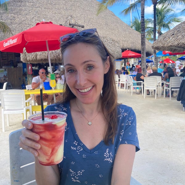 Gilbert's Tiki Bar - Bar