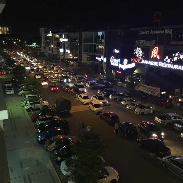 Icon City - 11 tips from 4681 visitors