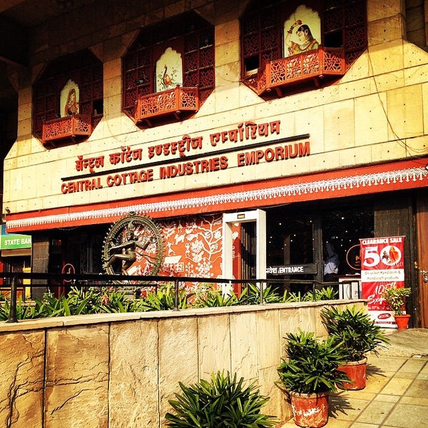 Photos at Central Cottage Industries Emporium - Miscellaneous Shop in ...