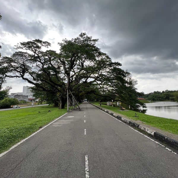 Raintree Walk - Bandar Taiping, Perak