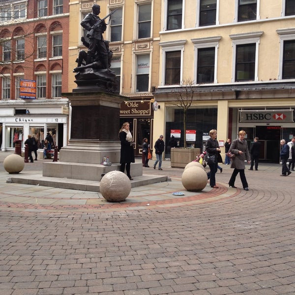 St. Ann's Square - City Centre - 14 tips from 2369 visitors