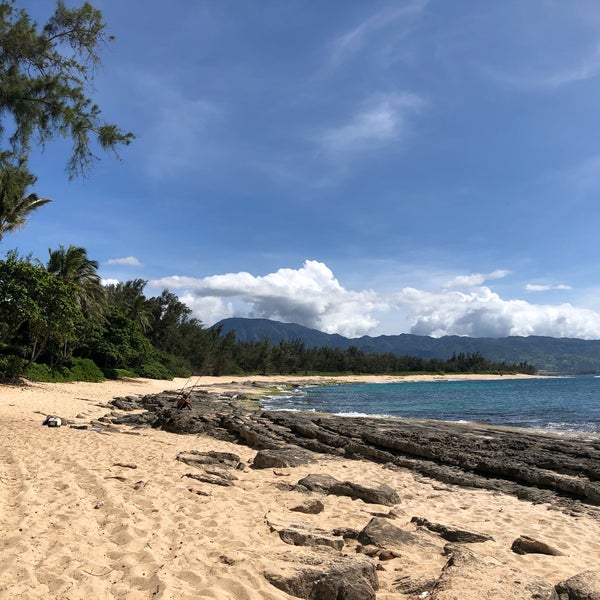 Papailoa Beach - Beach in Haleiwa