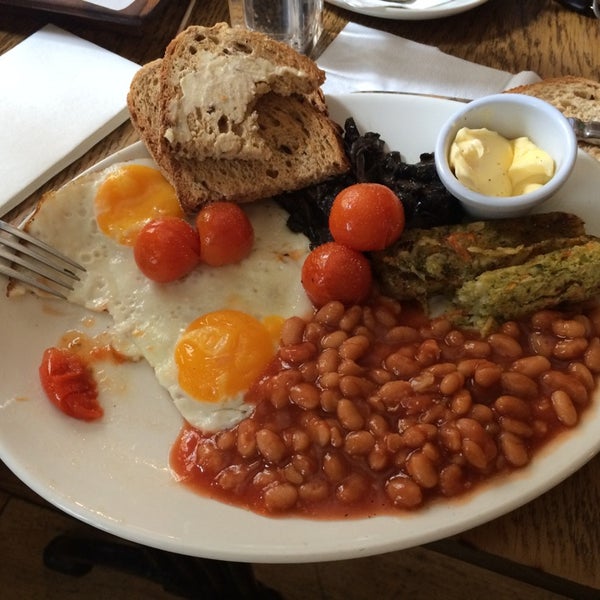 Fitzrovia Belle - Bar in London