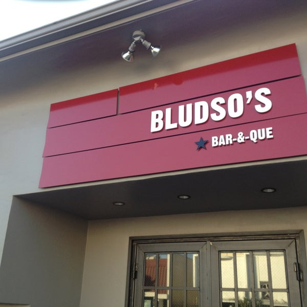 Bludso's Bar & Que - BBQ Joint in Los Angeles
