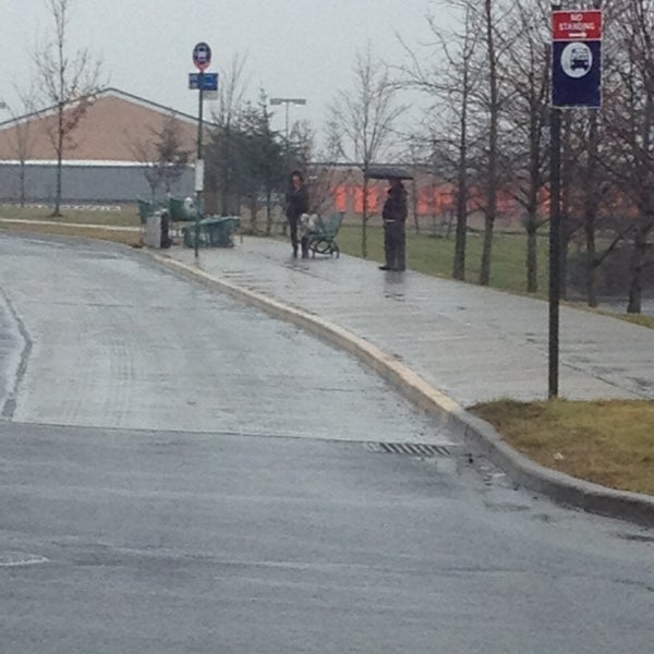 MTA Bus - Bricktown Shopping Center (S74/S78/S84) - Charleston - 21 ...