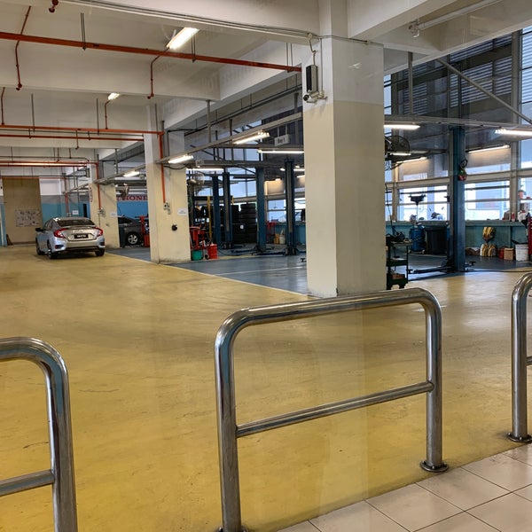 Photos at MOFAZ Group of Companies HQ - 4 tips from 243 visitors