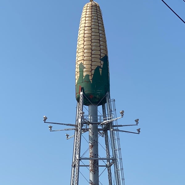 Ear of Corn Water Tower - 1300 Fairgrounds Ave SE