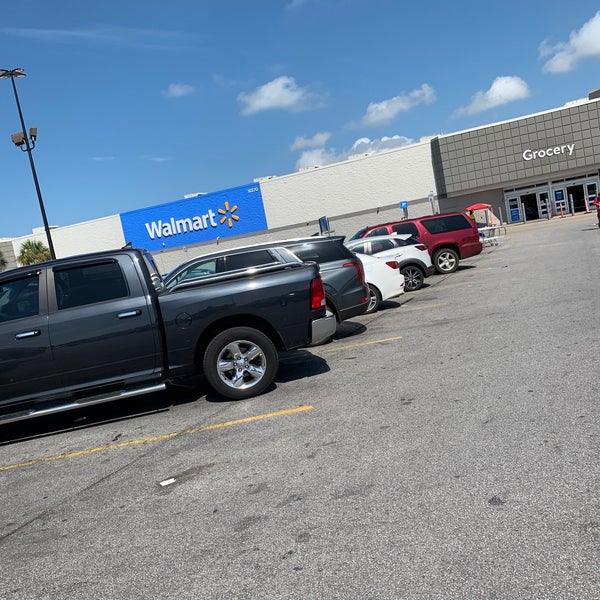 Walmart Supercenter - Big Box Store